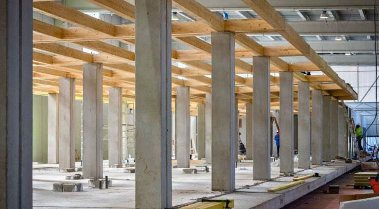 Compact Habit: Custom Demountable Modular Buidings